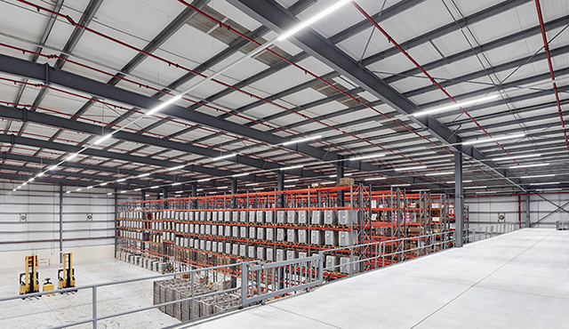 LED industrial and high-bay lighting - Zumtobel